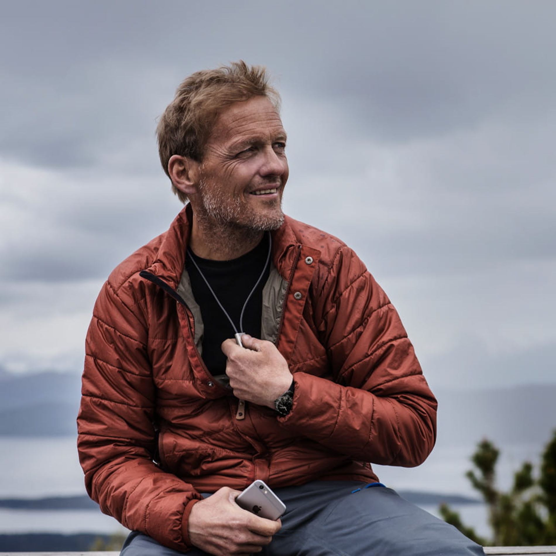 Widex COM-DEX with COM-DEX remote mic and app