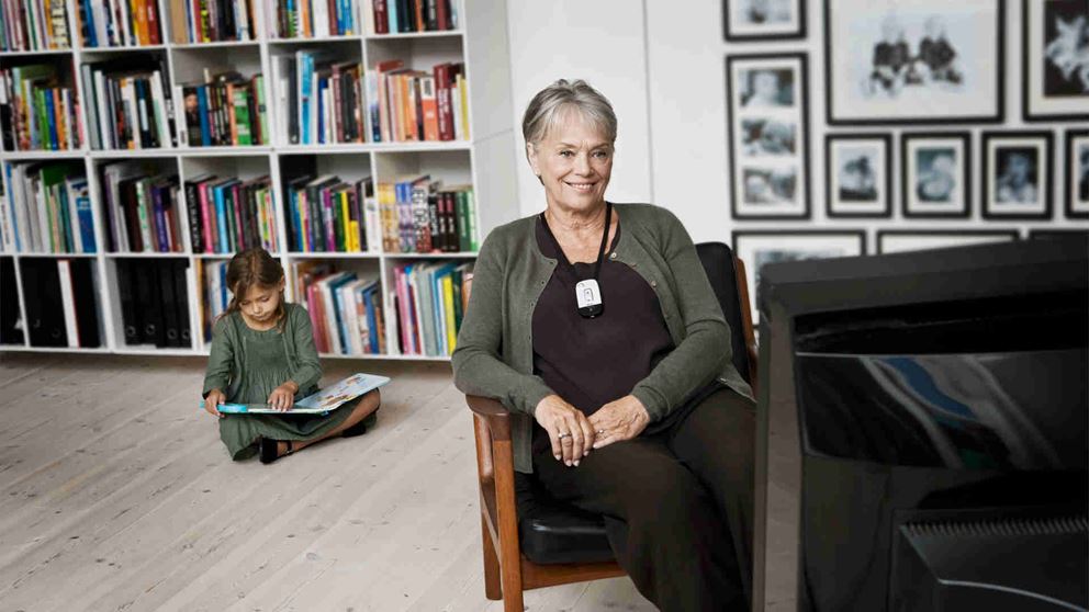 Widex COM-DEX with COM-DEX remote mic and app