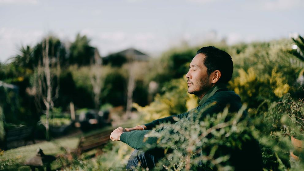 Tinnitus - Understanding the ringing in your ears | Widex